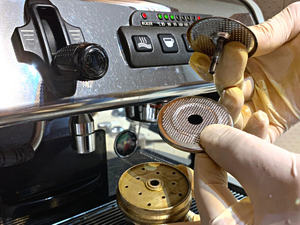 How to backflush your espresso machine - Mocha Coffee